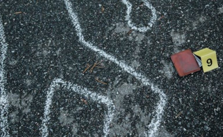 Rêver de la chute mortelle d’une autre personne : 8 significations et ...